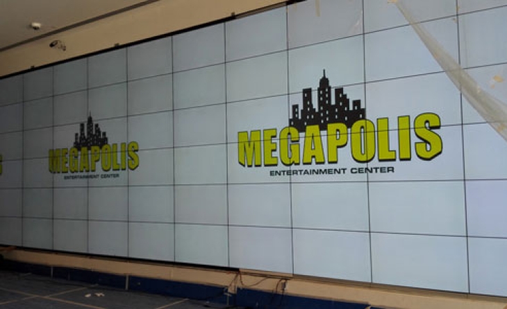 Doha Megapolis Mall Visualization Video Wall Solution - BRWall Video ...